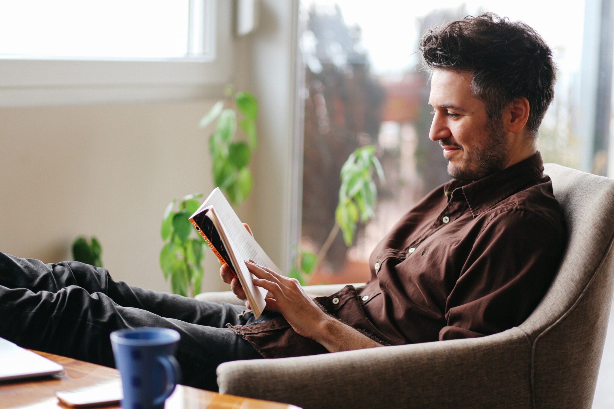 8 Mental Health Benefits of Reading - Centerstone